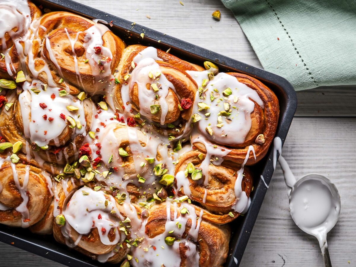 Raspberry & Pistachio Swirls - Kara Foods